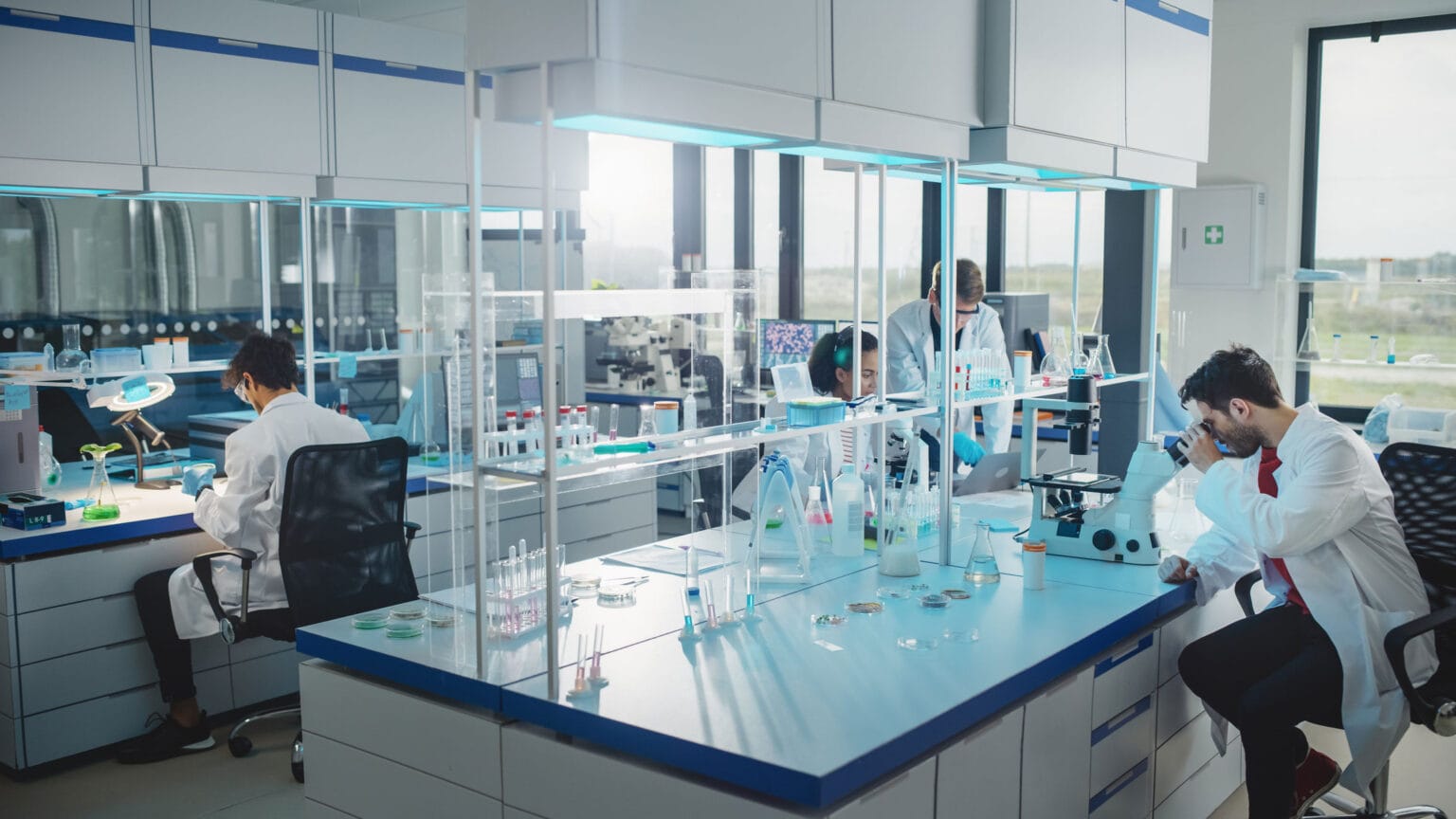 Pharma Labs - Air Quality Analysers